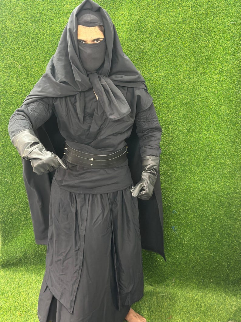 Darth Nihilus Full Cosplay Costume: KOTOR 2 Sith Lord Robes - Etsy