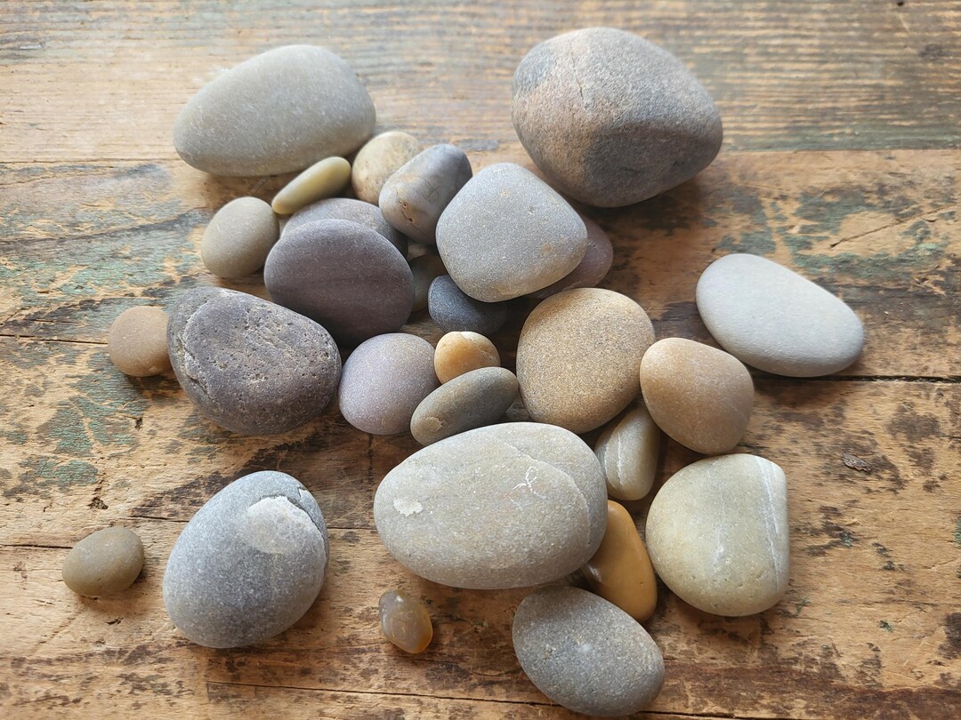 Natural Beach Rocks - 28 Pieces - Etsy