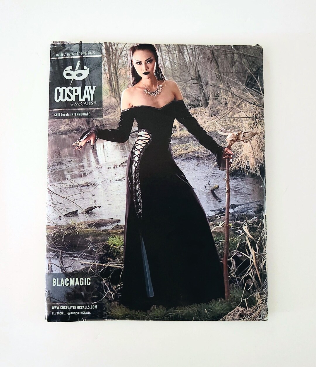 Uncut Cosplay by Mccall's M2100 BLACMAGIC Gothic Vampire Witch Costume ...