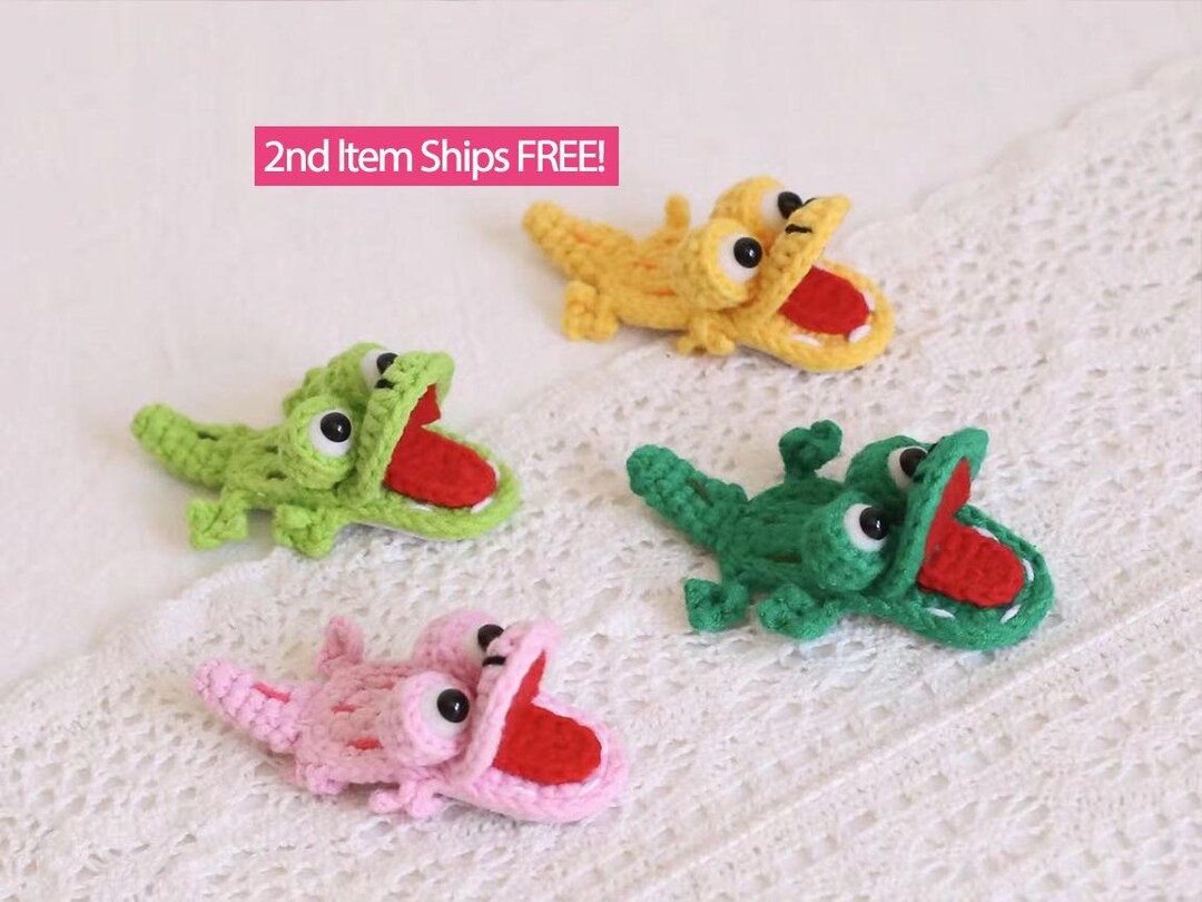 Crocheted Crocodile Hair Clip: Handmade Acrylic Alligator Accessory - Etsy