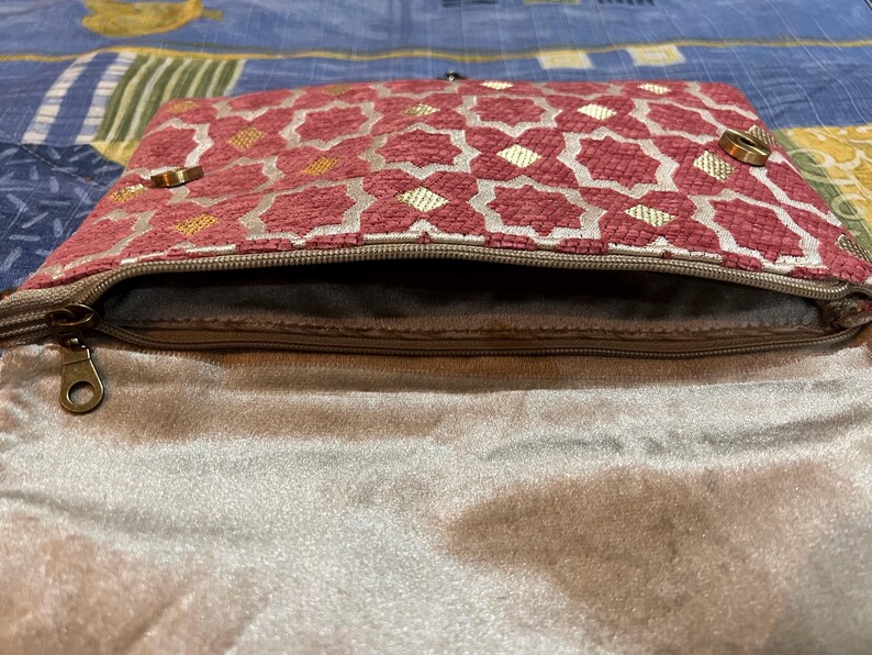 Sac à Main Fait Main Rouge Et or à Motif Marocain | Pochette D ...