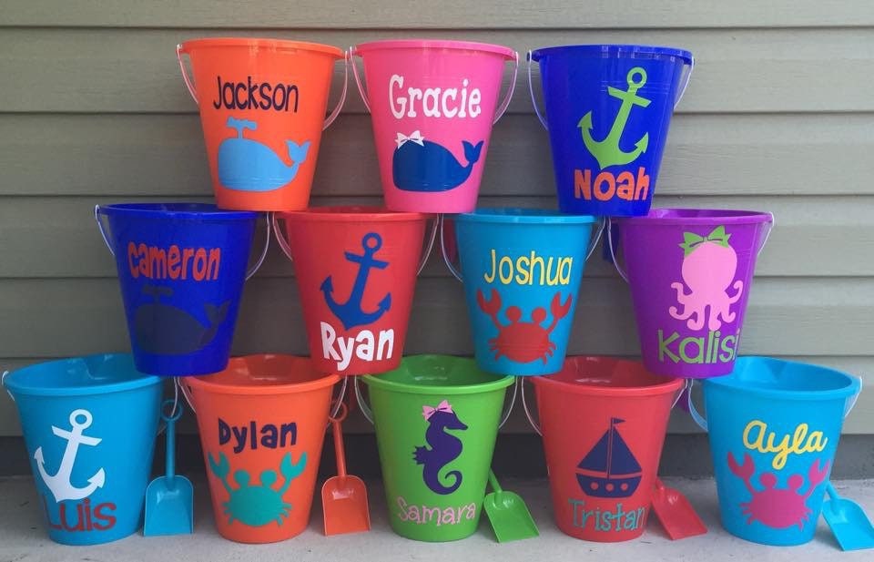 Personalized Plastic Beach Pail Bucket With Shovel Monogram Party Gift ...