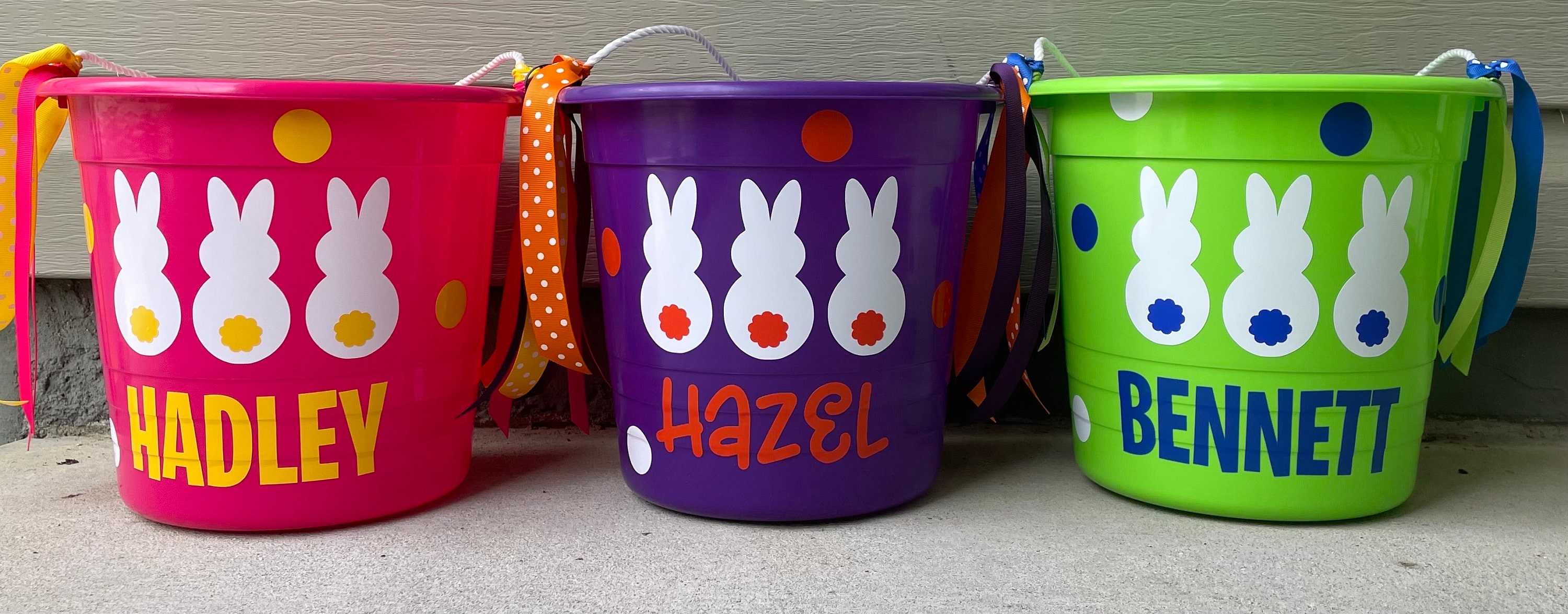 Personalized Easter Plastic Pail Bucket With Rope Handle Bunny Party ...
