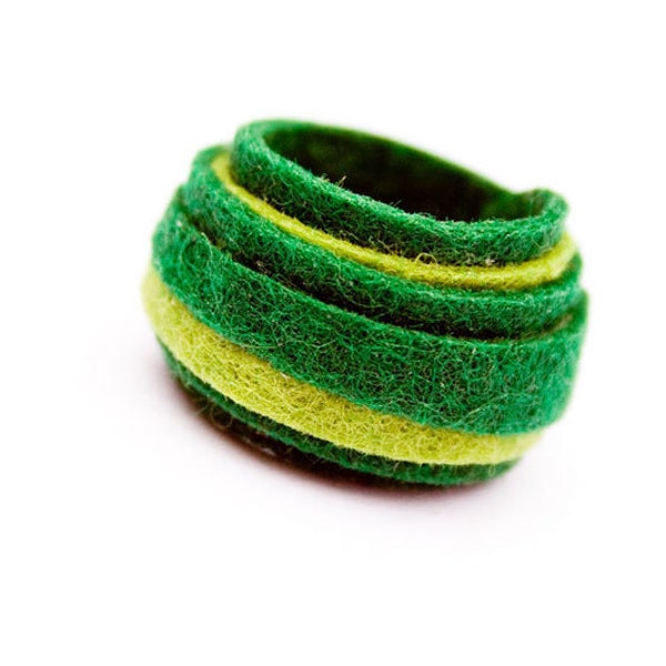 Felt Ring - Etsy