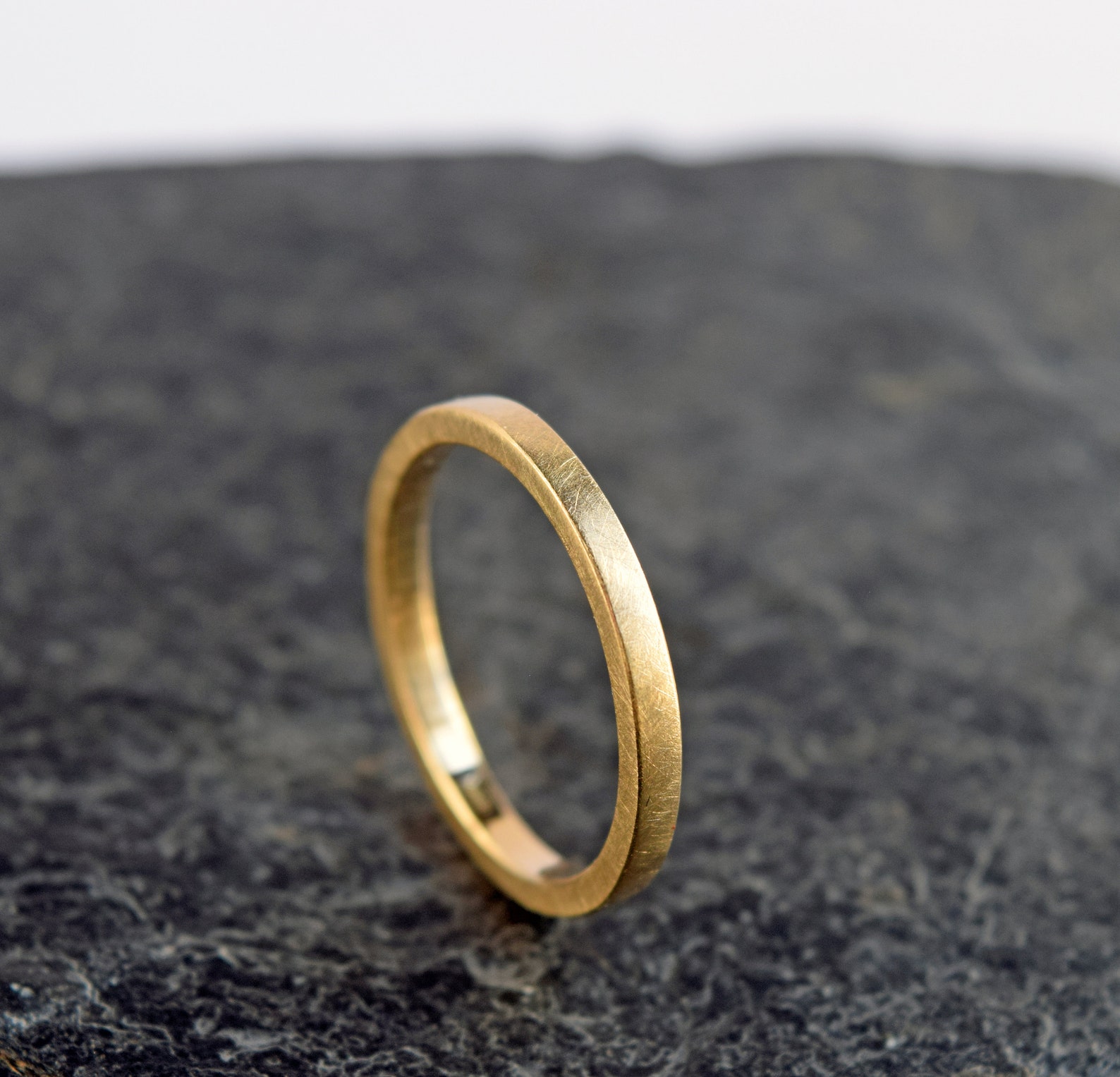 18K Gold Ring 2mm Gold Wedding Band Made to Order 18K - Etsy
