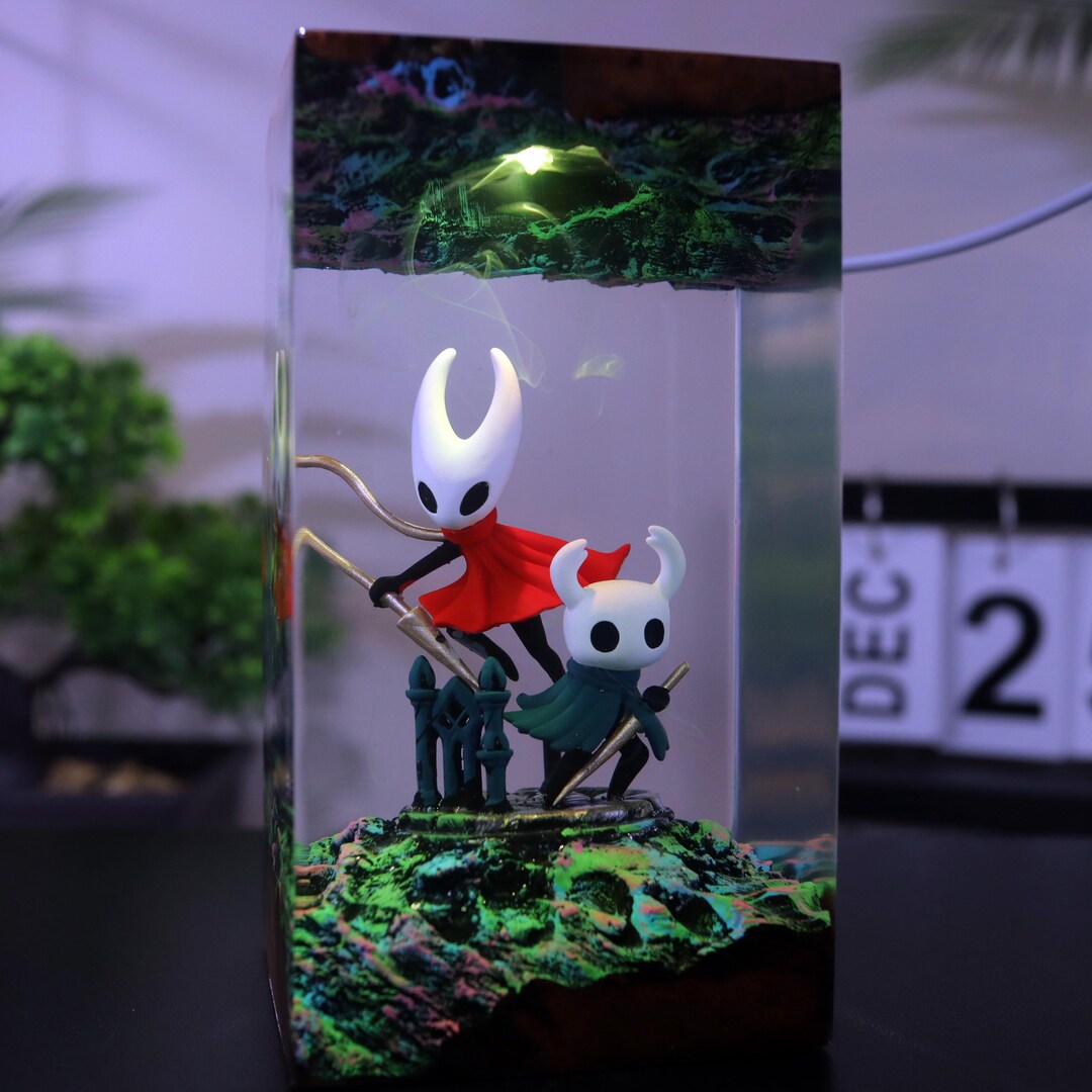 Handmade Hollow Inspired Resin Lamp LED Night Light for Gamer Fantasy ...
