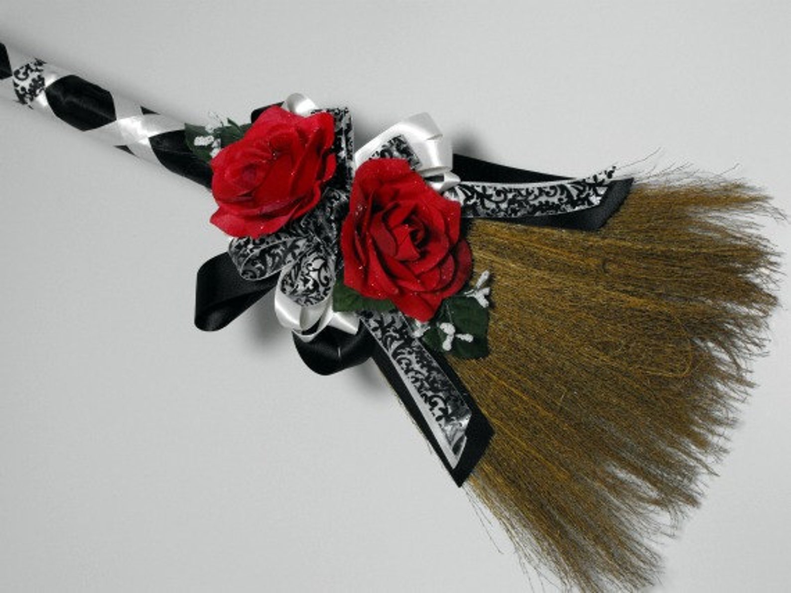 Customized Wedding Broom for YOU - Etsy