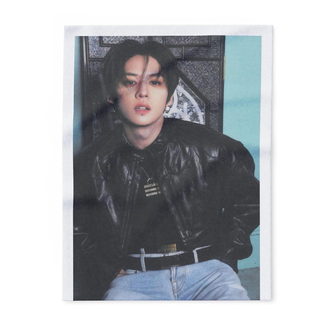 Stray Kids Lee Know Cozy Blenket - Etsy