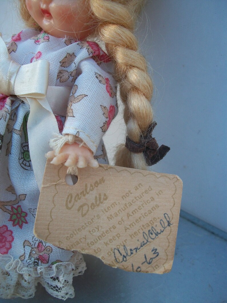 Vintage Carlson colonial Child Souvenir Doll - Etsy