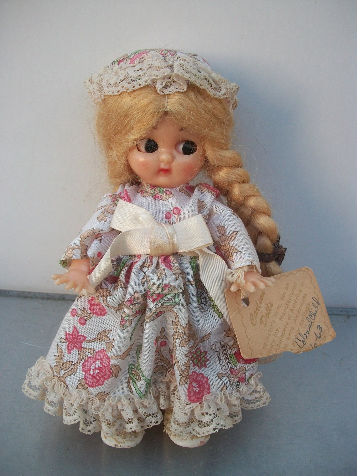 Vintage Carlson colonial Child Souvenir Doll - Etsy