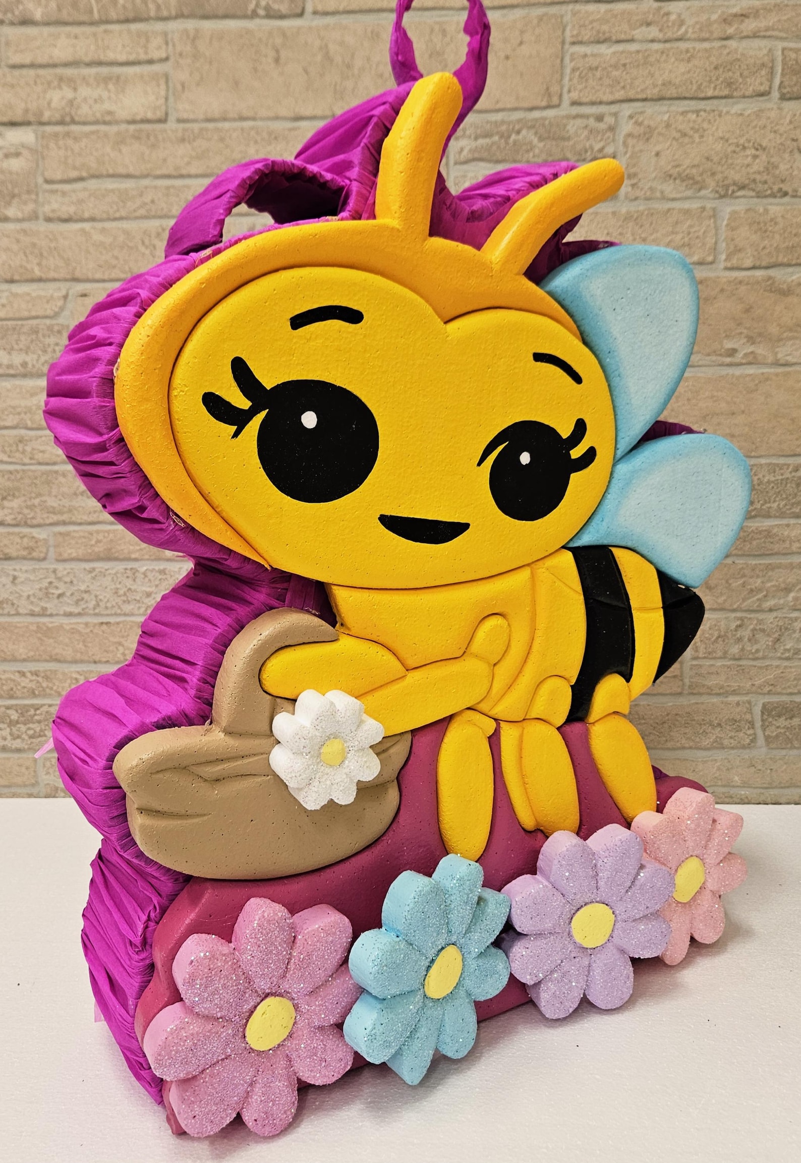 Little Bee Piñata: Plim Plim Birthday Party Decoration - Etsy