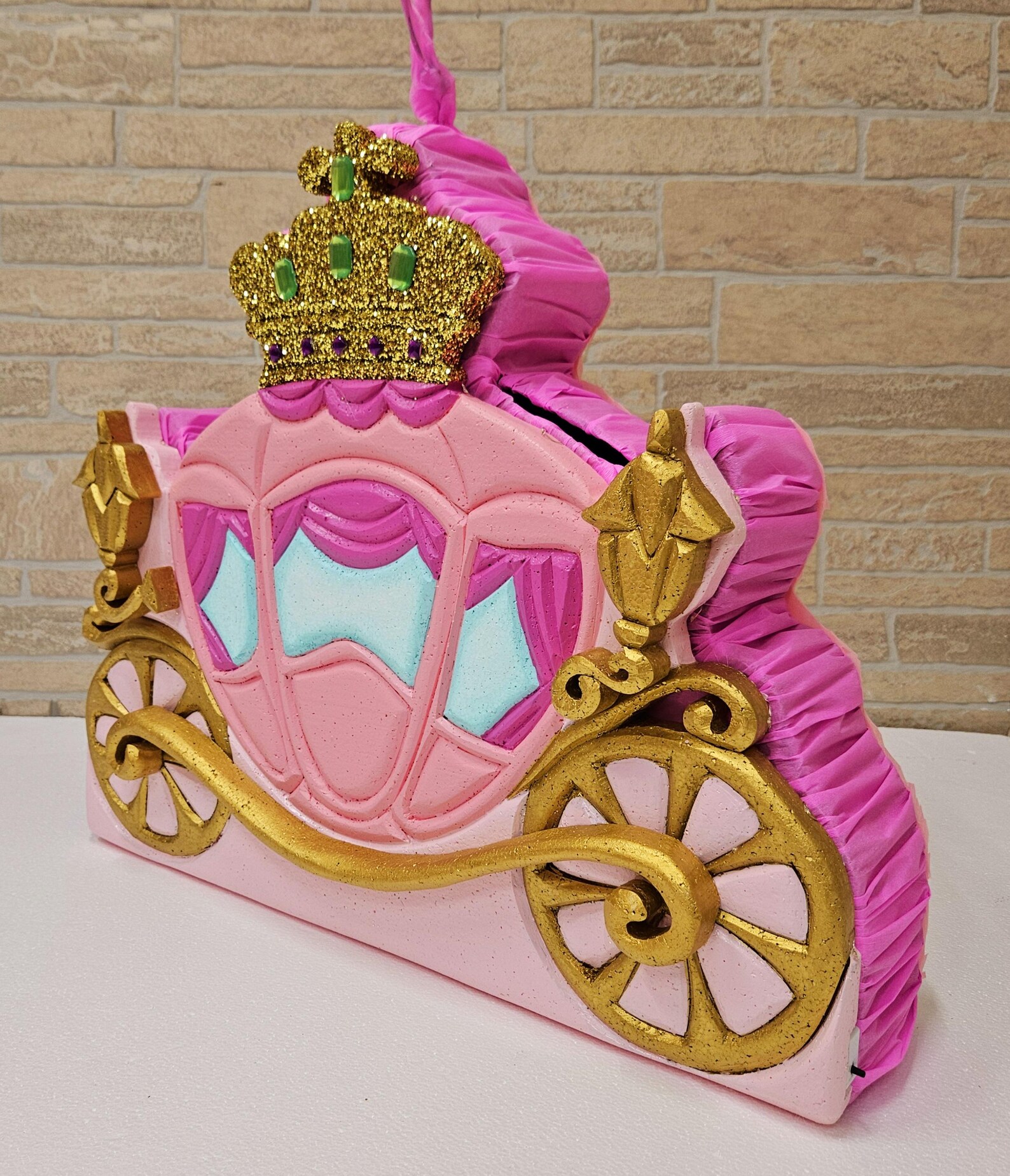 Princess Carriage Pinata/princess Pinata / Piñata De Carroza De ...