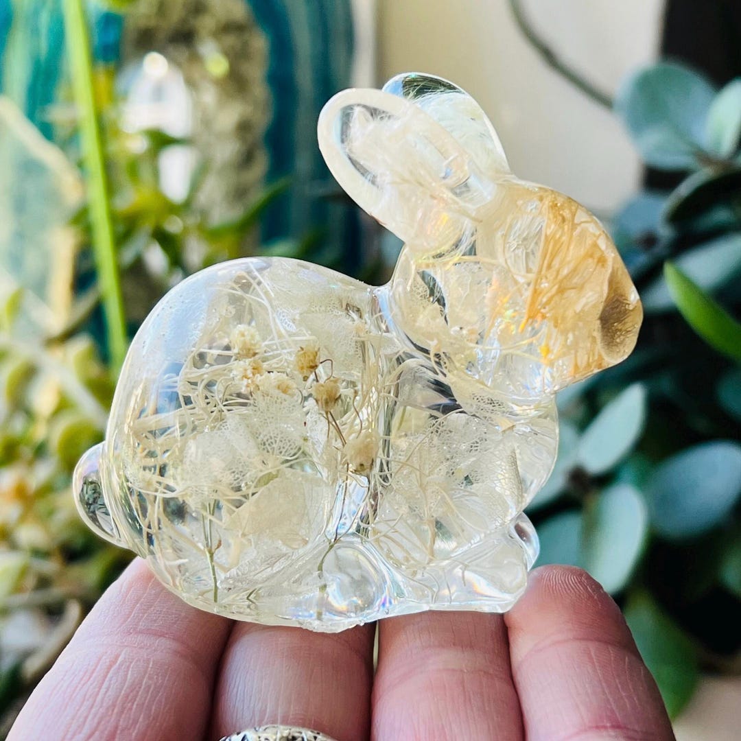 Resin Bunny Figurine Moss in Resin Floral Decor Nature Terrarium Rabbit ...