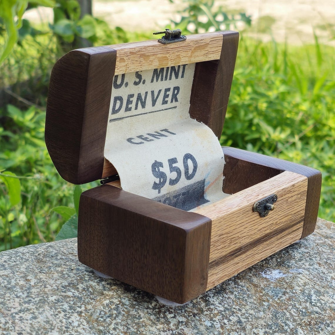 Red Oak/black Walnut Precious Metals/ Jewelry/ Coin Box - Etsy