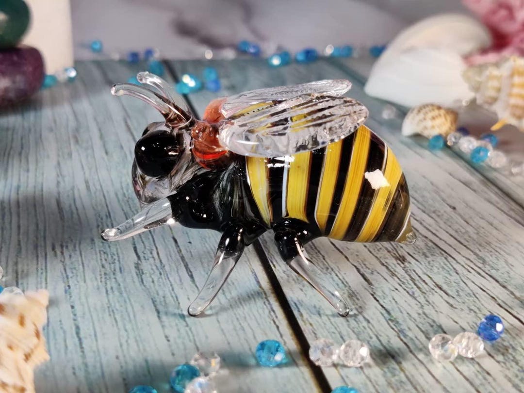 2.25"l Realistic Bee Figurine Miniature Hand Blown Glass Bug Figure ...