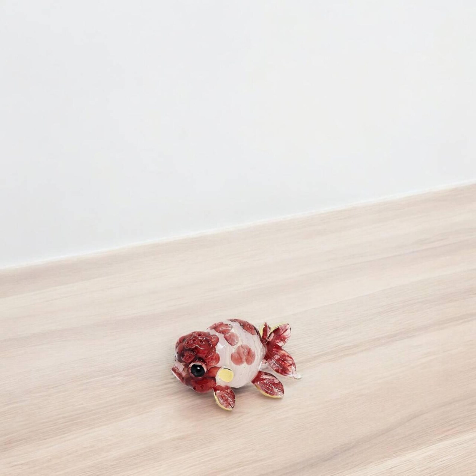 2.5"l Red White Ranchu Lionhead Goldfish Figurine Miniature Blown Glass ...