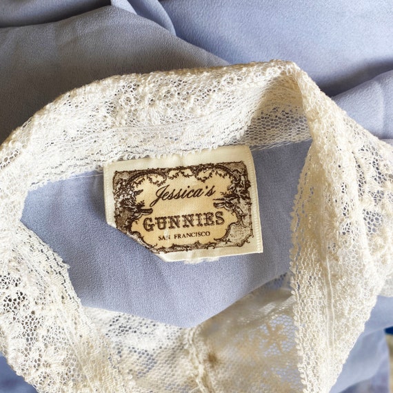1970s Gunnies Sheer Blue and White Lace Collar Long S… - Gem