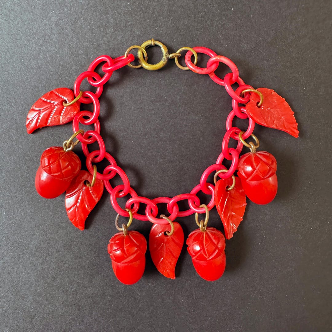 1940s Carved Cherry Red Bakelite Acorn Oak Leaf Bracelet Celluloid ...