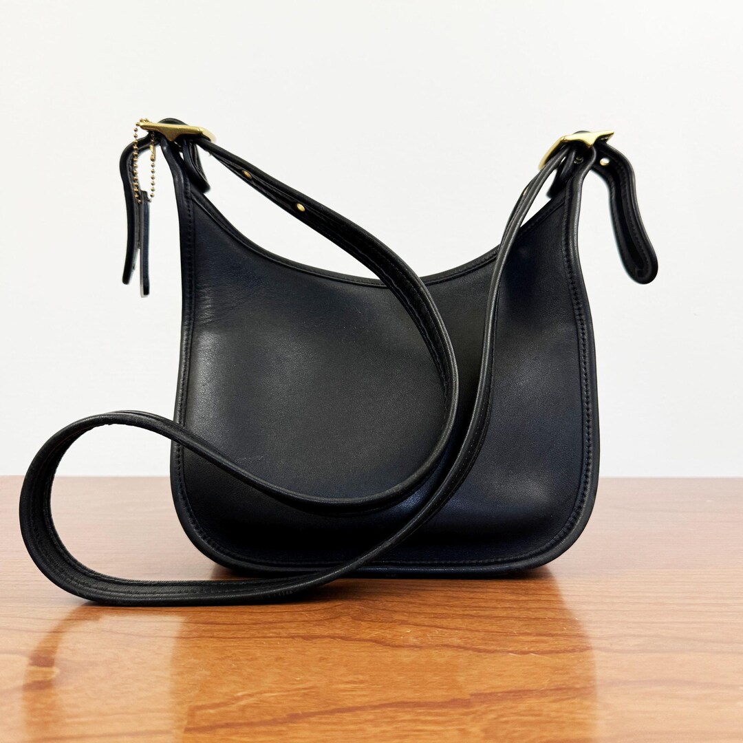 1990s Coach Janice Black Leather Coach Crossbody Coach Bucket Bag Zip ...
