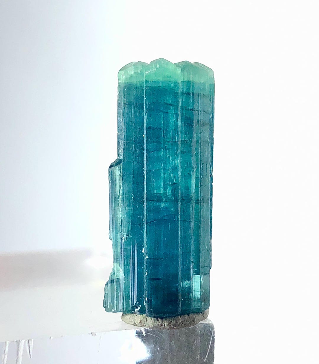 Wow Beautiful an Amazing Naturel Top Quality Dark Blue Indicolite Color ...
