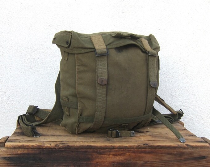 Vintage 1940's US Military Pack Field Combat M-1945 Canvas Rucksack ...