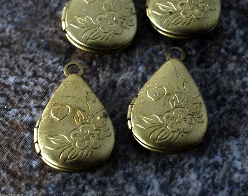 Vintage Lockets Brass Set of 4 Teardrop Etched Pendant Jewelry - Etsy