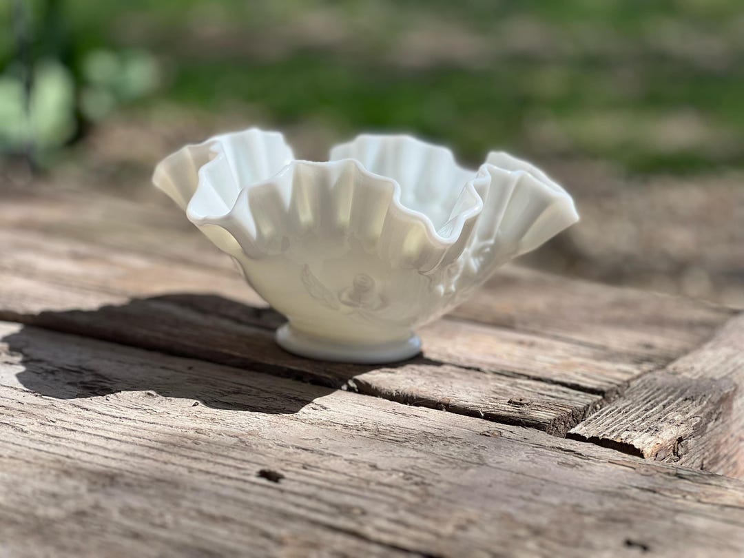 Vintage Westmoreland Rose and Lattice Crimped Candy Dish – Elegant Milk ...