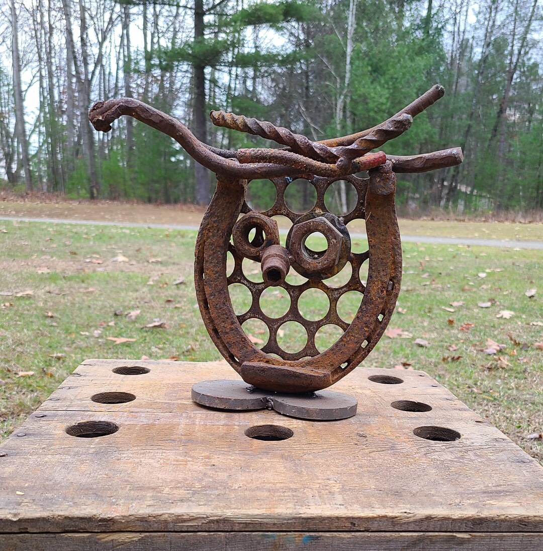 Owls Rusty Metal Art Horseshoe Owl Whoot Hoot Rustic Yard Garden Art ...