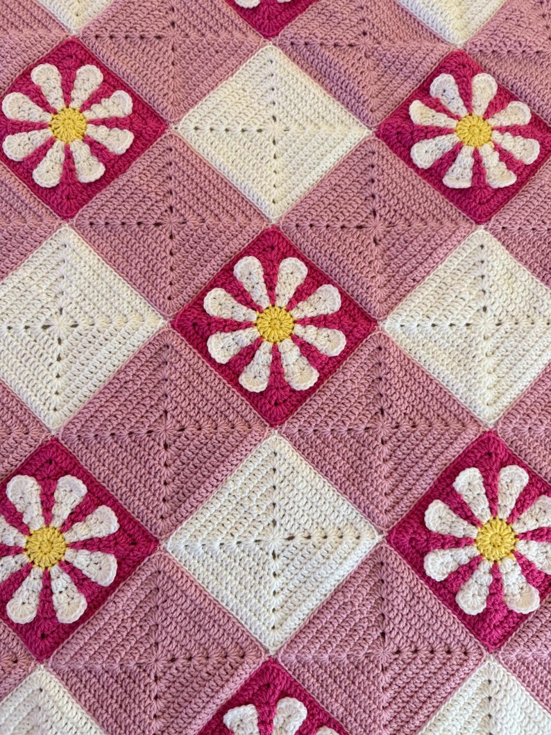 Retro Daisy Granny Square Baby Blanket Crochet Pattern - Etsy