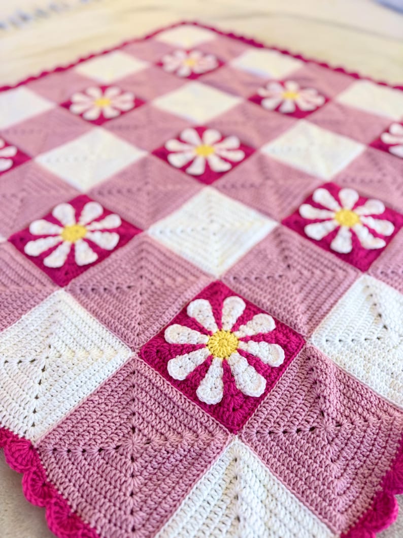 Retro Daisy Granny Square Baby Blanket Crochet Pattern - Etsy