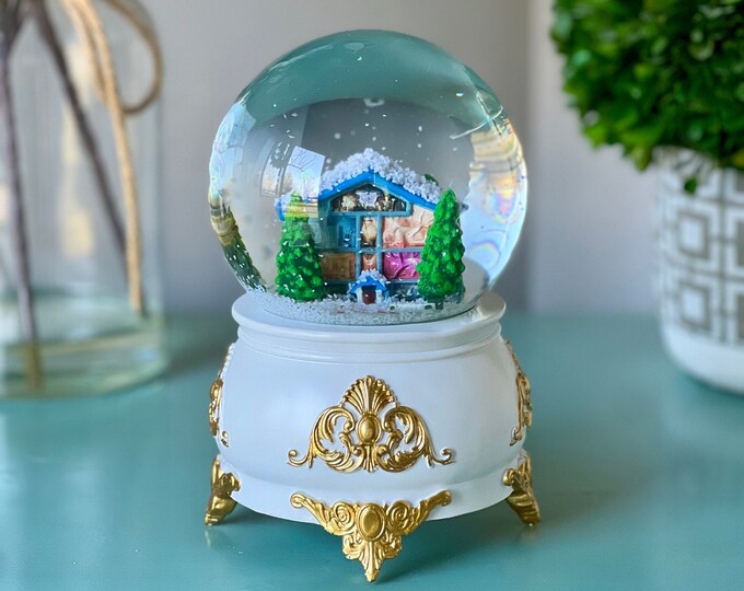 Authentic Taylor Swift Lover Snow Globe Plays The Song Lover Sold Out