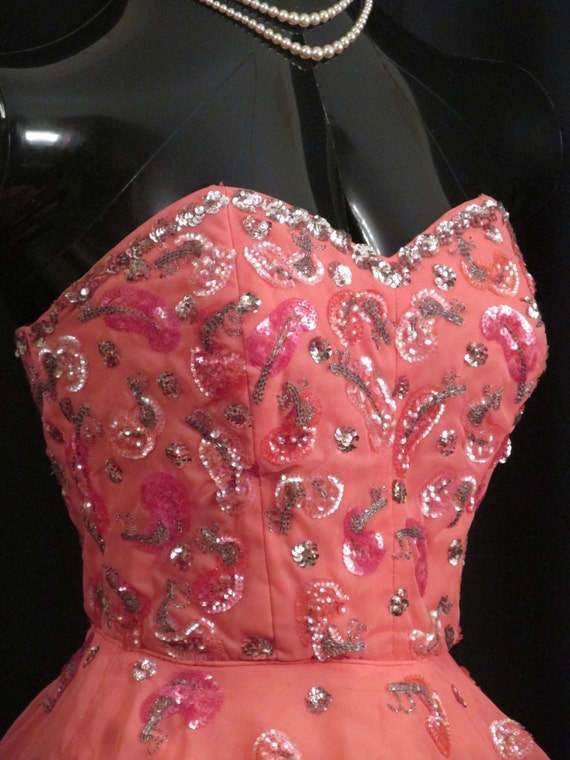 Vintage 1950's 50s Strapless Barbie Salmon Pink Coral Beaded Vintage 1950's 50s Strapless Barbie Salmon Pink Coral Beaded