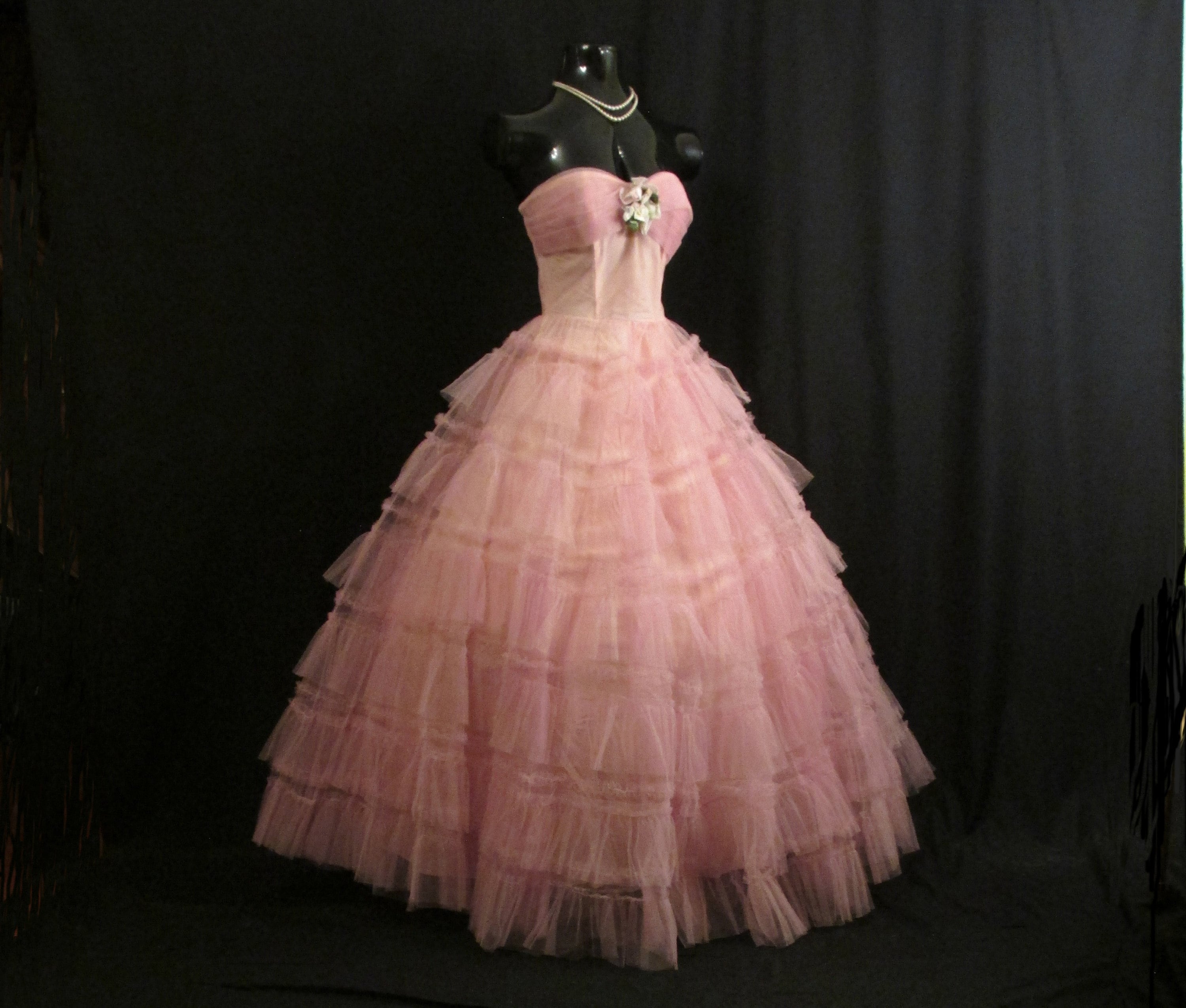 Vintage 1950's 50s Bombshell STRAPLESS Pink Mauve Tulle Tiered Layered ...