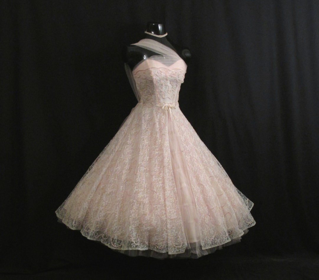 RESERVED *** Vintage 1950's 50s Strapless Bombshell PINK Ivory Lace ...