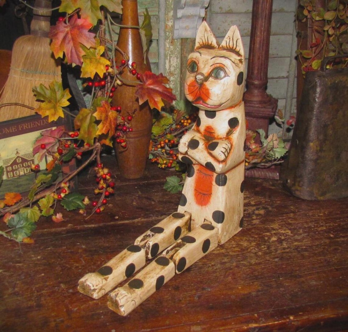 Prim Vtg Hand Carved Wood Folk Art Black Spotted Jointed Shelf Sitter ...