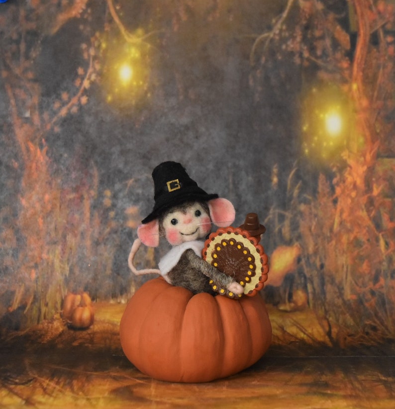 Thanksgiving Pilgrim Mouse and Turkey Centerpiece, Needle Felted ...