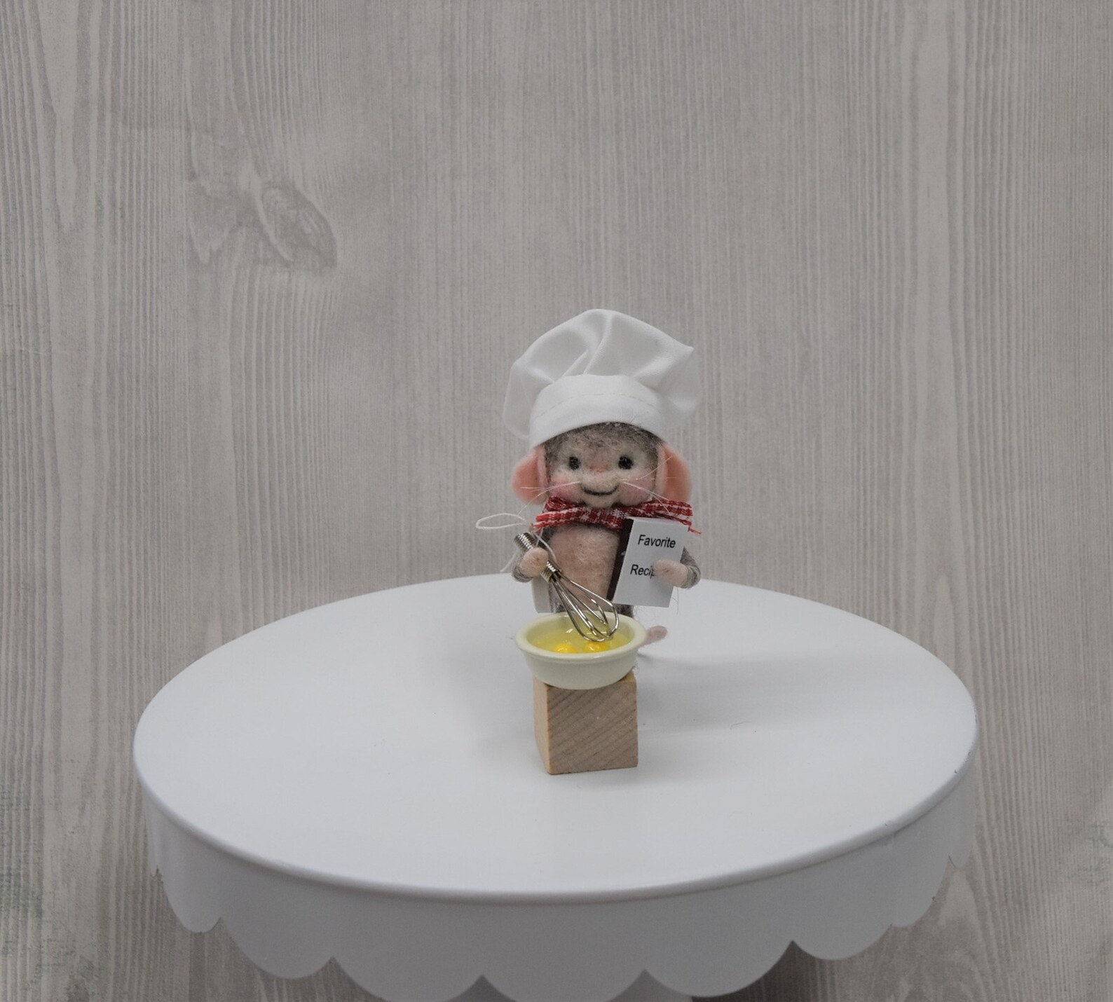 Needle Felted chef Mouse With Whisk Bowl of Eggs - Etsy