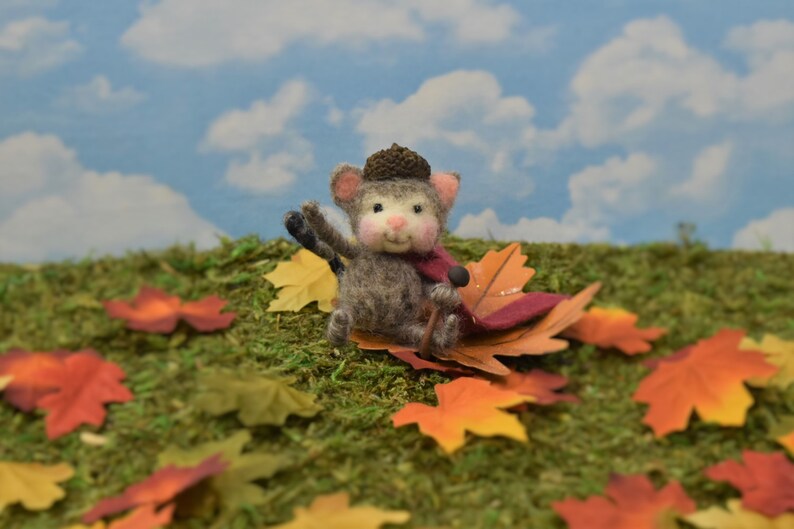 Needle Felted Fall or Halloween Kitten Riding A Leaf! - Etsy