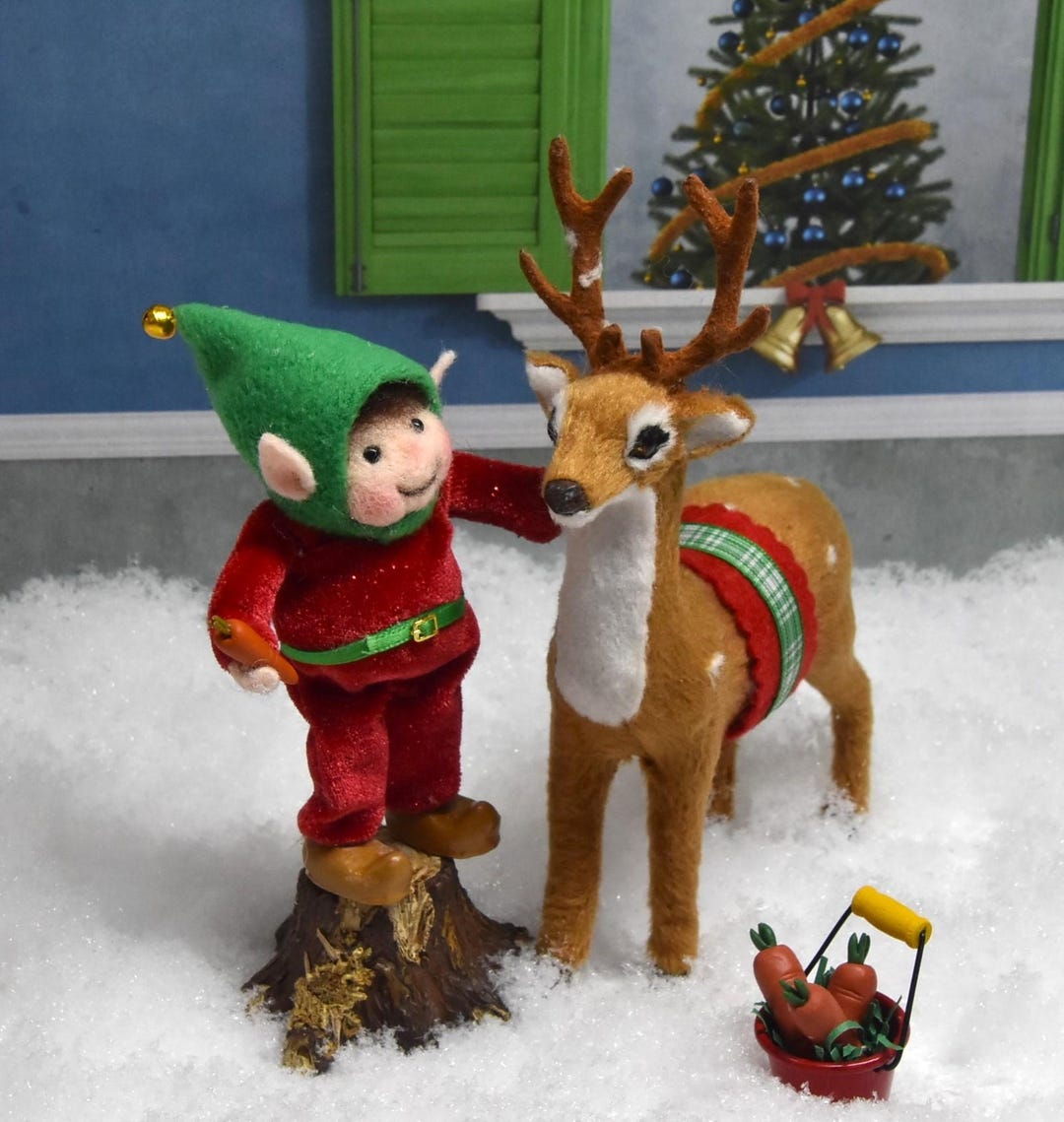 Needle Felted Christmas Elf With Reindeer and Carrots - Etsy