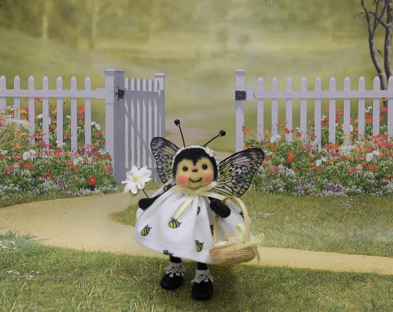 Honey-a Sweet Spring Bumble Bee Girl! Needle Felted With Free U.S ...