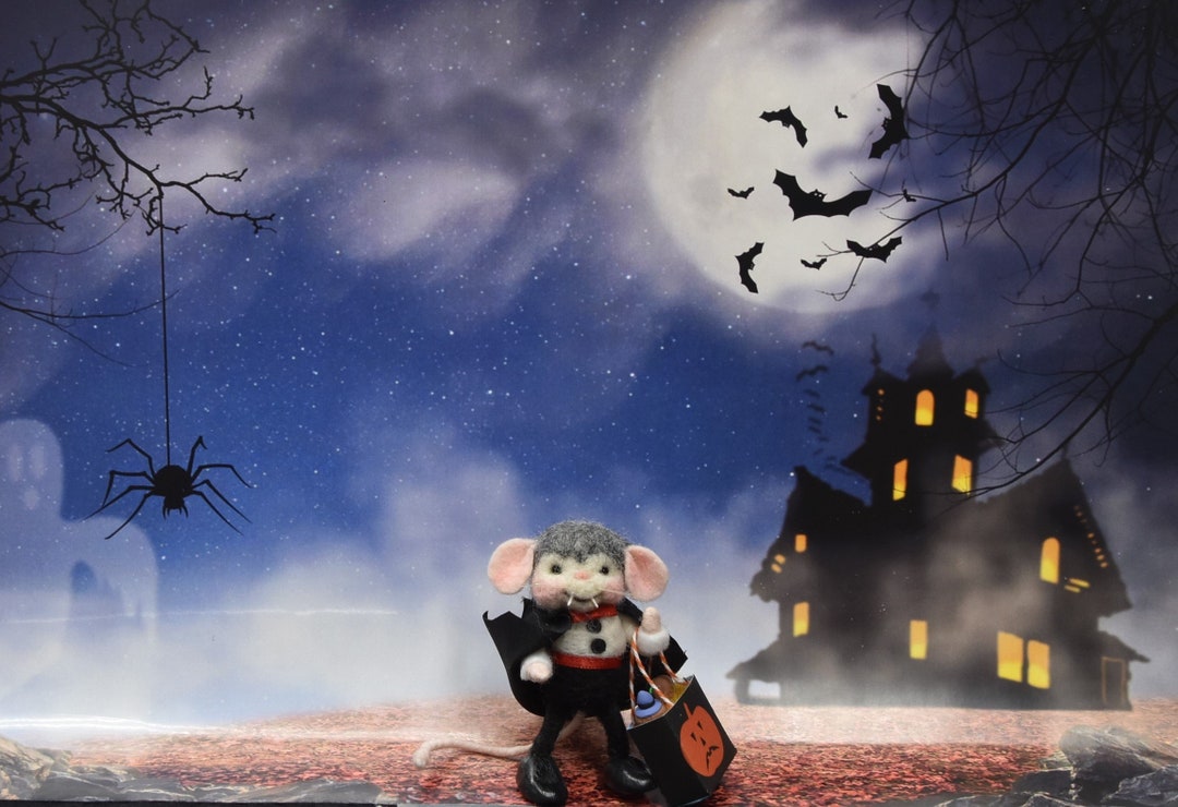 Needle Felted Halloween "vampire" Mouse! - Etsy