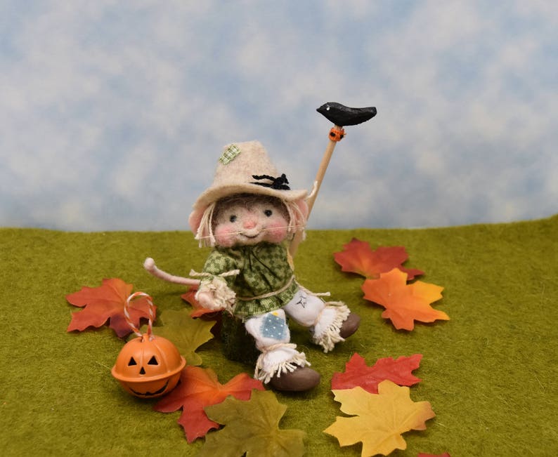 Needle Felted Fall or Halloween Mouse Scarecrow | Etsy