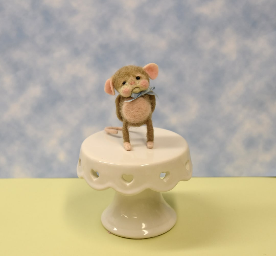 Needle Felted "sad" Mouse With Tears!.............free Shipping in the ...