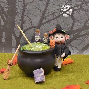 Needle Felted Halloween Mouse Witch With Cauldron - Etsy