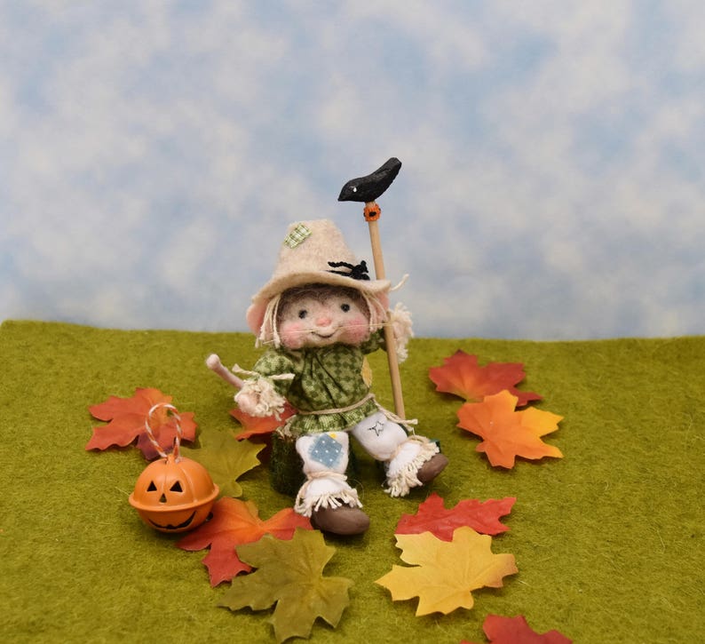 Needle Felted Fall or Halloween Mouse Scarecrow | Etsy