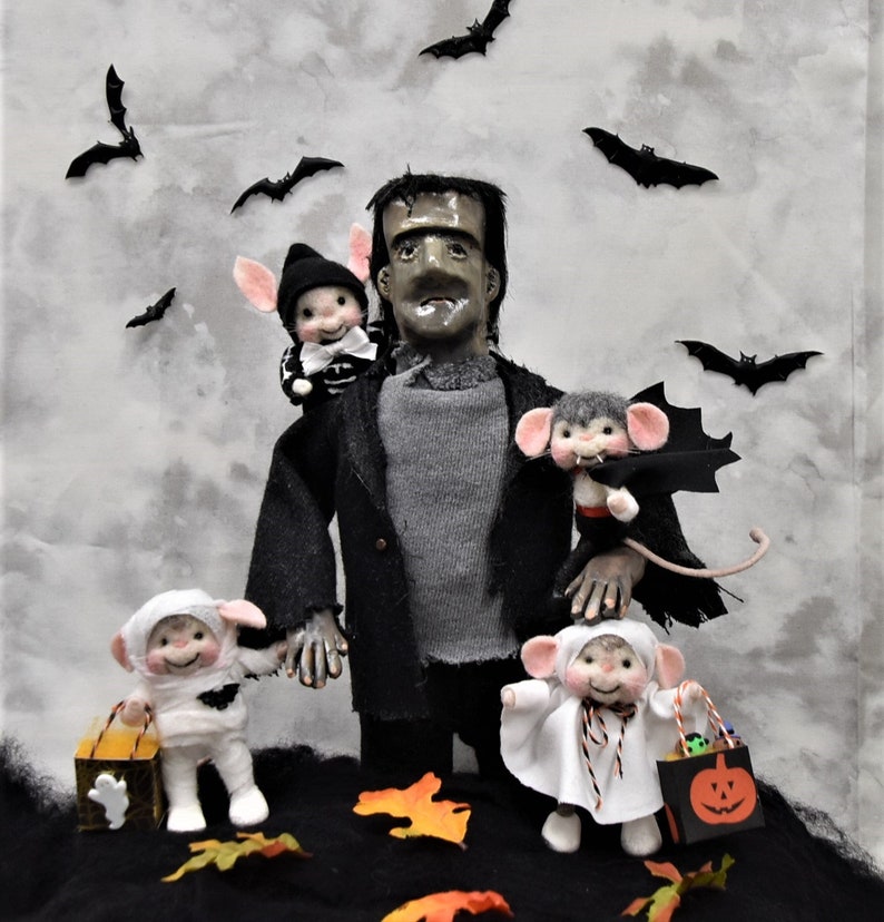 Needle Felted Fall or Halloween Mouse Scarecrow | Etsy