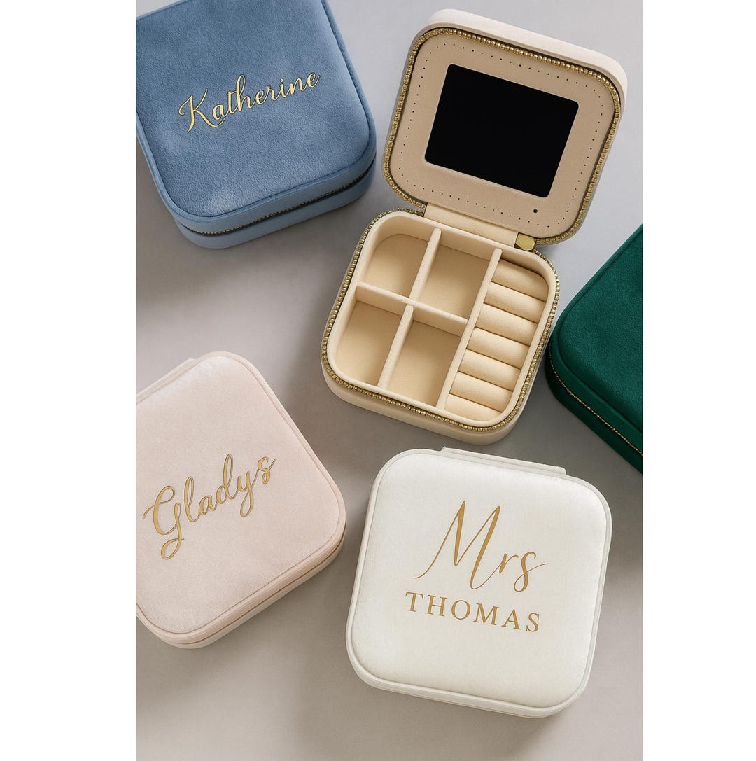 Personalized Velvet Travel Jewelry Box With Mirror, Bridesmaid Gift - Etsy