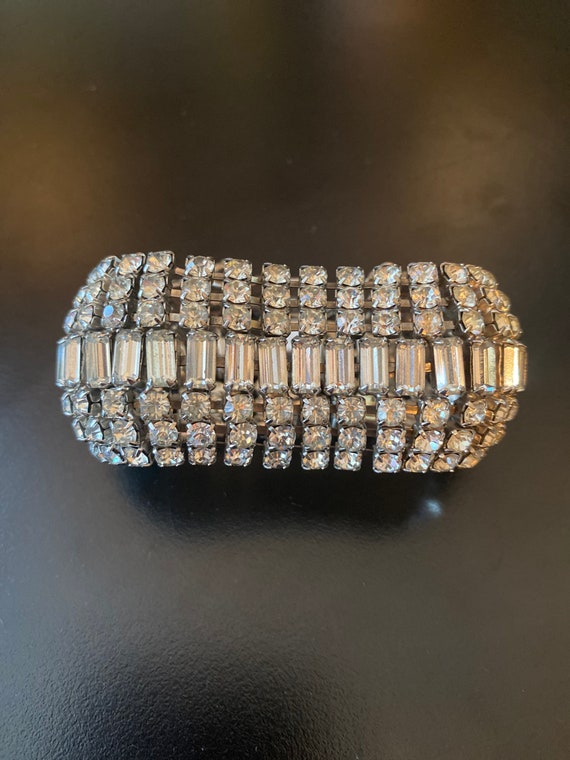 Vintage rhinestone bracelet cuff - Gem