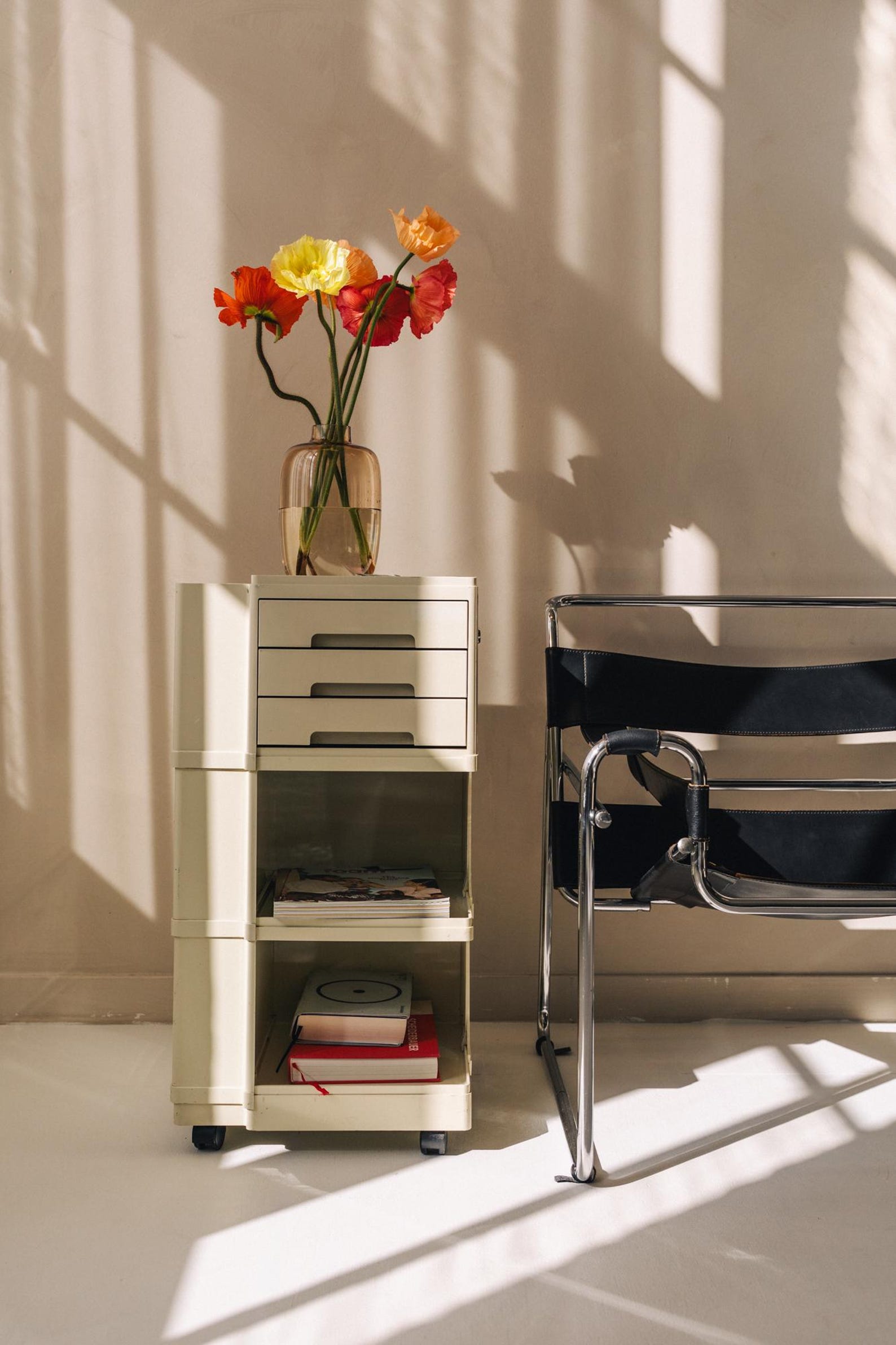 Italian Cream Space Age Storage Trolley in Plastic by Giovanni Pelis ...