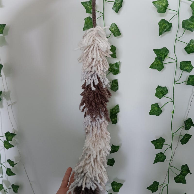 Yarn Tail - Etsy